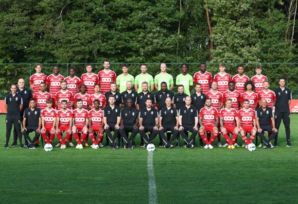 Photoshoot Standard 2023-24 Ibe Hautekiet, Nathan Ngoy, Romaine Mundle ...