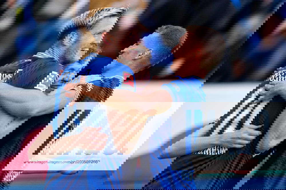 f l Wout Weghorst Hoffenheim, 10 , goal scorer Maximilian Beier ...