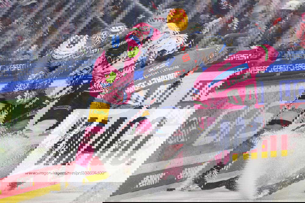 v l Benjamin Finkelstein Eisbaeren Berlin, 16 , Jake Virtanen Fischtown ...