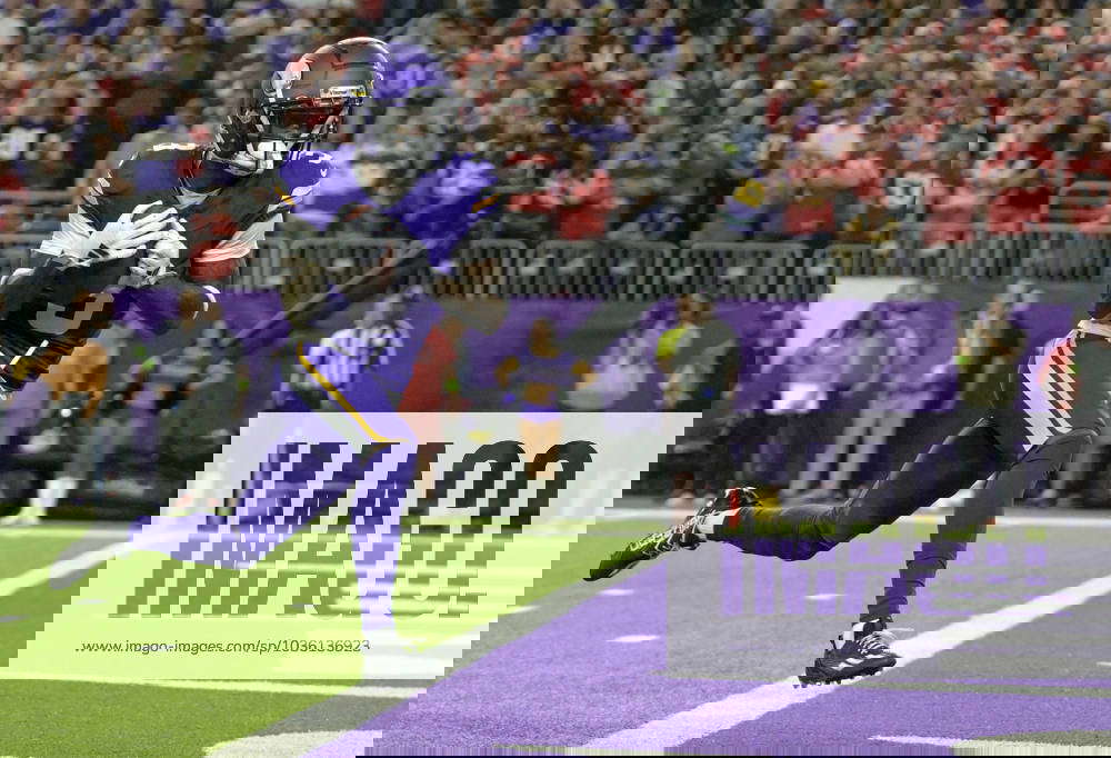 MINNEAPOLIS, MN - OCTOBER 23: Minnesota Vikings wide receiver Jordan ...