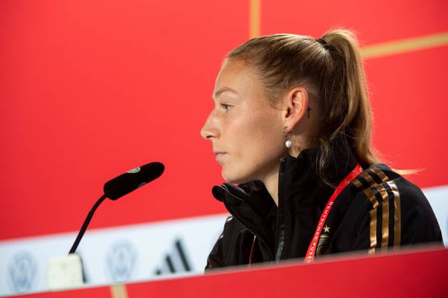 Sarai Linder Germany, 02 , GER, MD 1 Press conference DFB Womens ...
