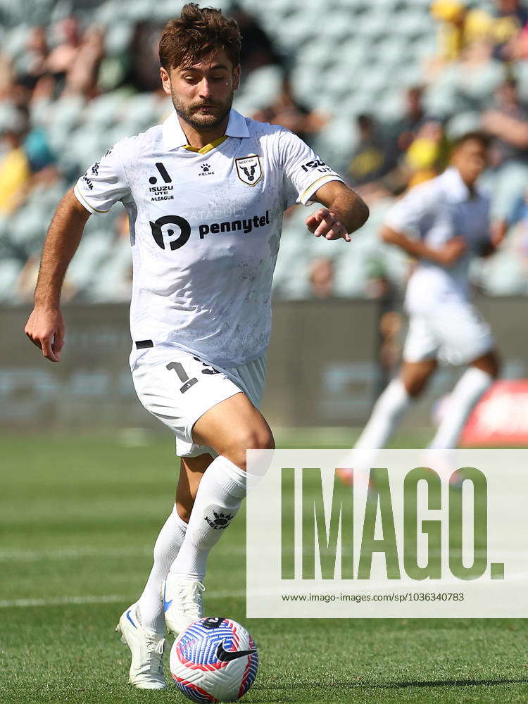 ALEAGUE MARINERS MACARTHUR, Ivan Vujica of the Bulls gains possession ...