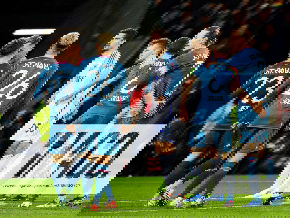 Marcel Hartel FC St Pauli 10 scores the first goal for St Pauli in the ...