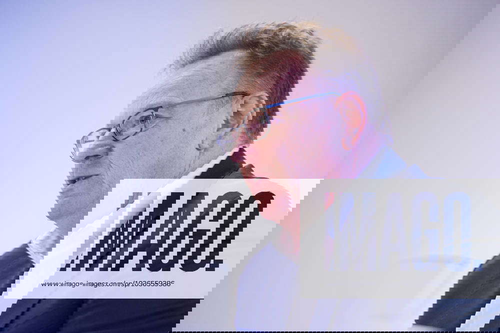 03 11 2023 Press conference with Torsten Burmester from the DOSB in ...