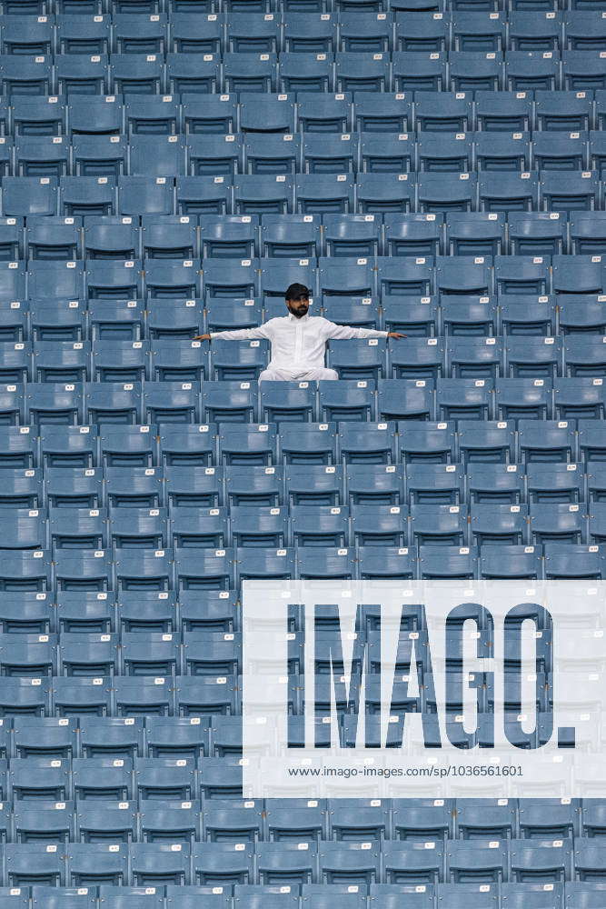 SAFF Roshn Saudi Pro League 2023-24 Match Day 12 Solo fan of Al Ittihad ...