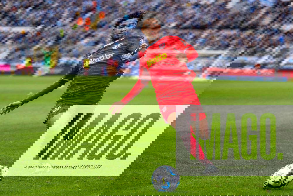 Bryan Hein 3 SSV Jahn Regensburg, TSV 1860 Muenchen vs Jahn Regensburg ...