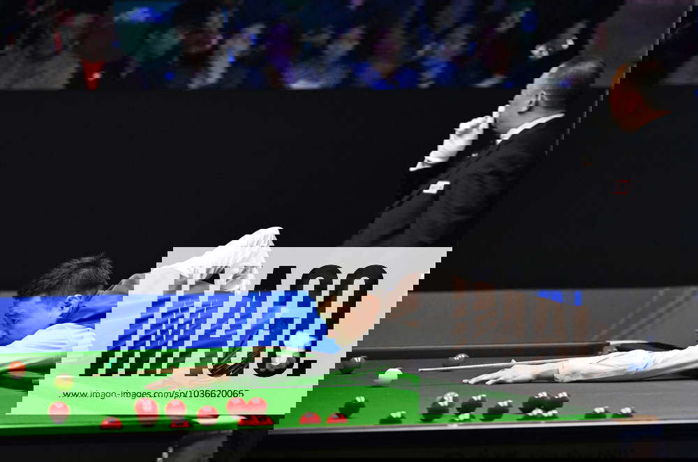 TIANJIN, Nov. 5, 2023 -- Ding Junhui competes during the round 1 match ...