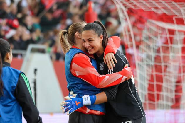 Goal celebration Maria Luisa Grohs FC Bayern Muenchen, 22 , FC Bayern ...