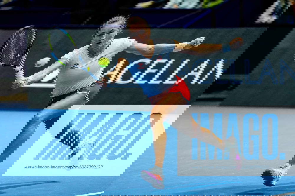 November 10, 2023: Sevilla, Spain: KATARZYNA KAWA of Poland in action ...