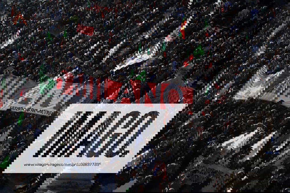 ROME, Italy - 11.11.2023: Left-wing supporters participate at ...