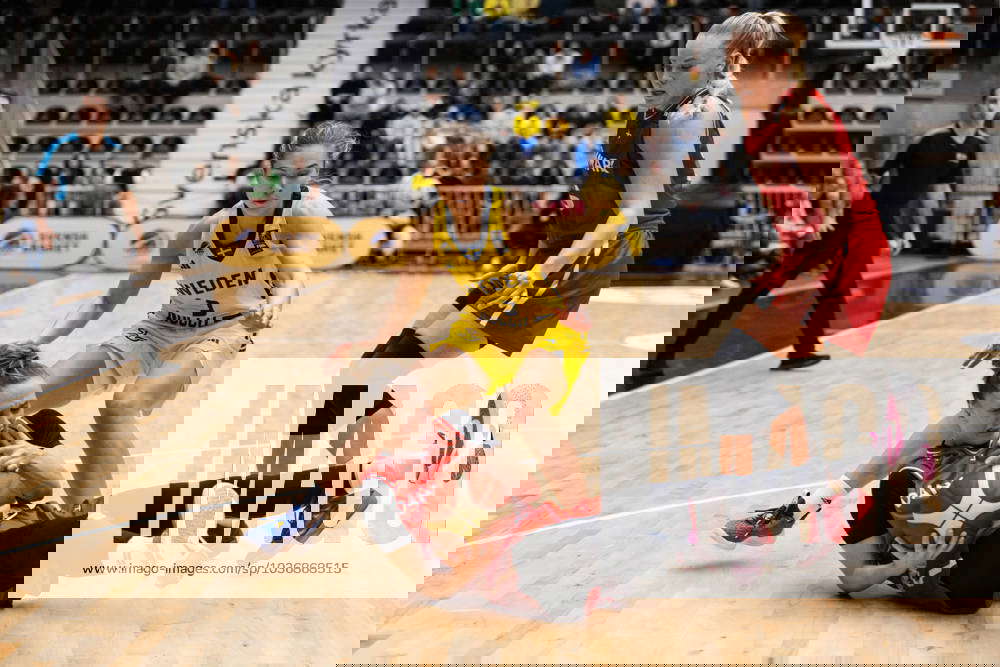 231112 Lovisa Hjern of Sweden against Sarah Mortensen and Sofie ...