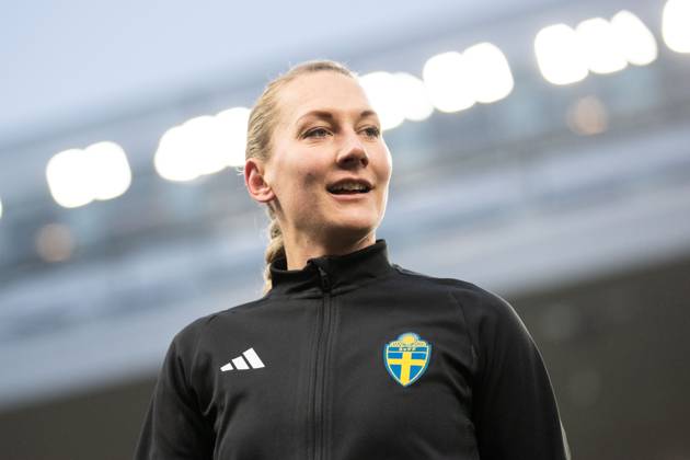 Referee Tess Olofsson before the Allsvenskan football match between ...