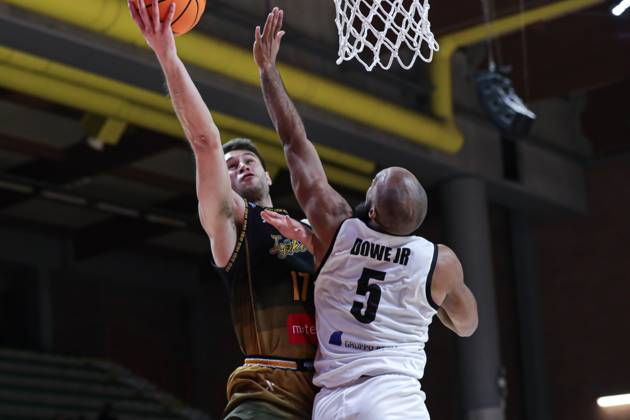 17 Mario Nakic during Bertram Derthona Tortona vs Igokea, Champions ...