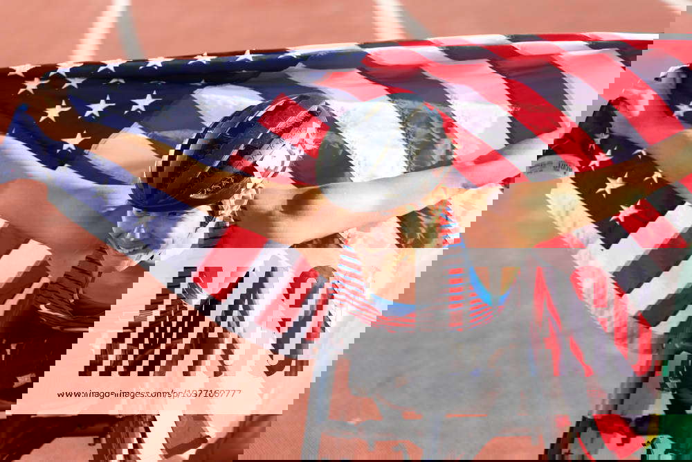 SANTIAGO, CHILE NOV 21: Hanna Dederick de Estados Unidos durante la ...