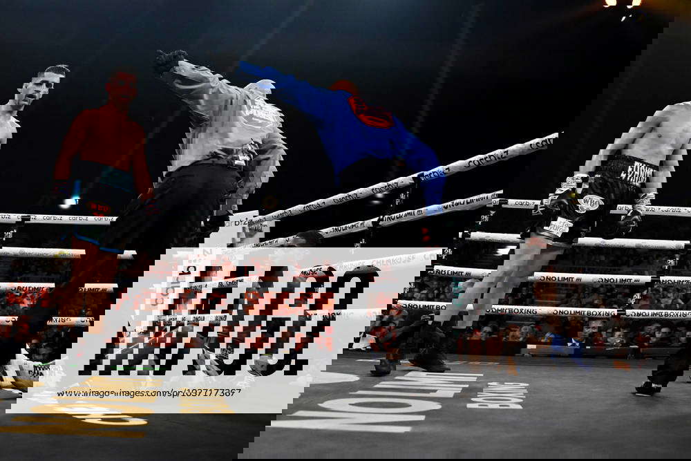 BOXING TSZYU BIGGS, Issac Hardman of Australia (left) and Troy Coleman ...