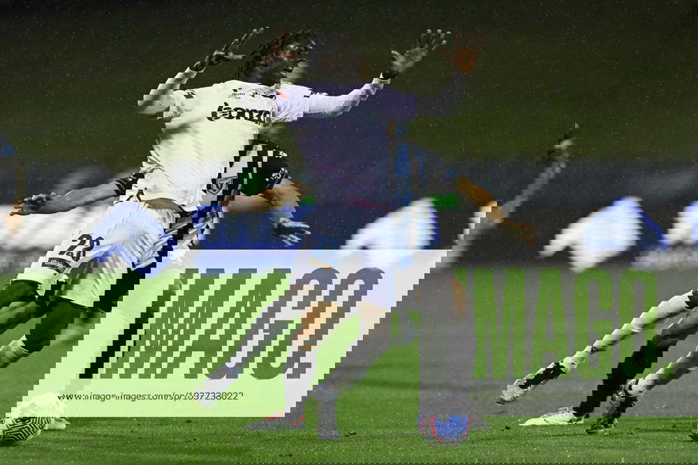 ALEAGUE MACARTHUR VICTORY, Yianna Nicolaou of Macarthur is penalised ...