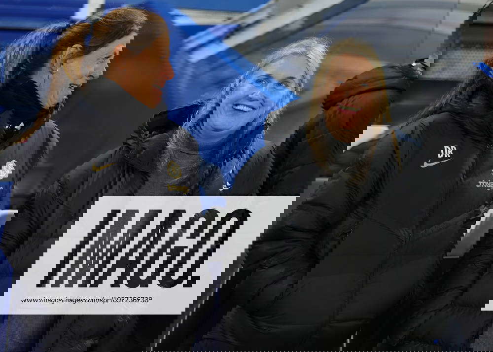 London, England, 23rd November 2023. Emma Hayes (R), Manager of Chelsea ...