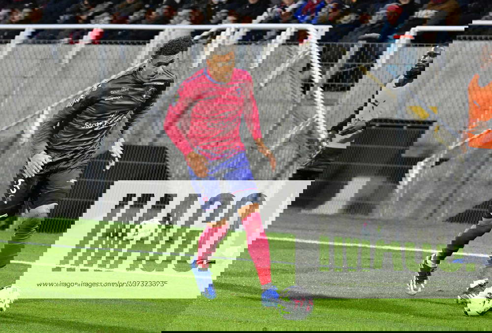 Neto Borges (clermont) FOOTBALL : Clermont Foot vs RC Lens - Ligue 1 ...