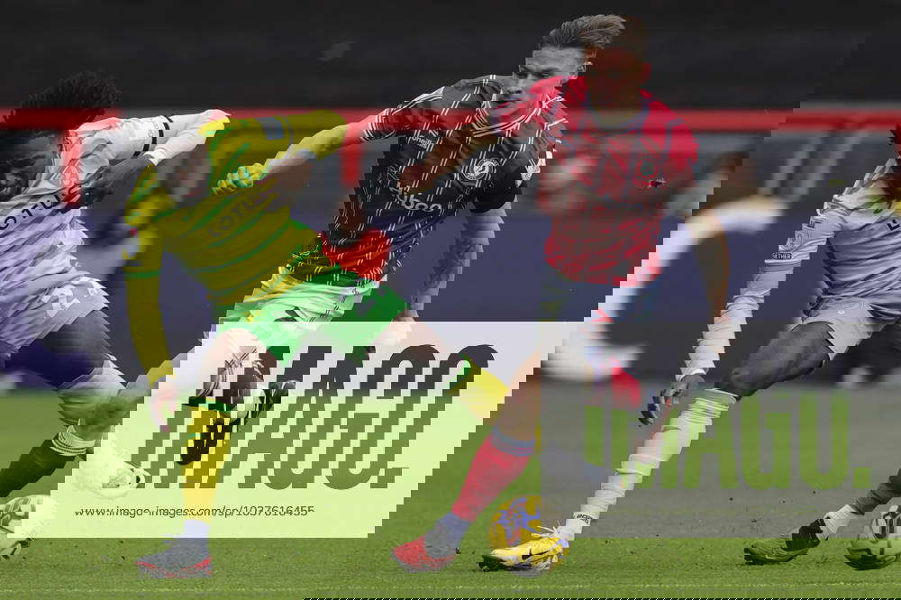 Bristol City v Norwich City Sky Bet Championship Jonathan Rowe of ...