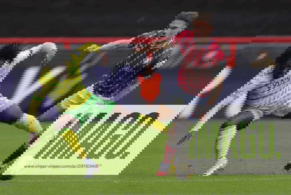 Bristol City v Norwich City Sky Bet Championship Jonathan Rowe of ...