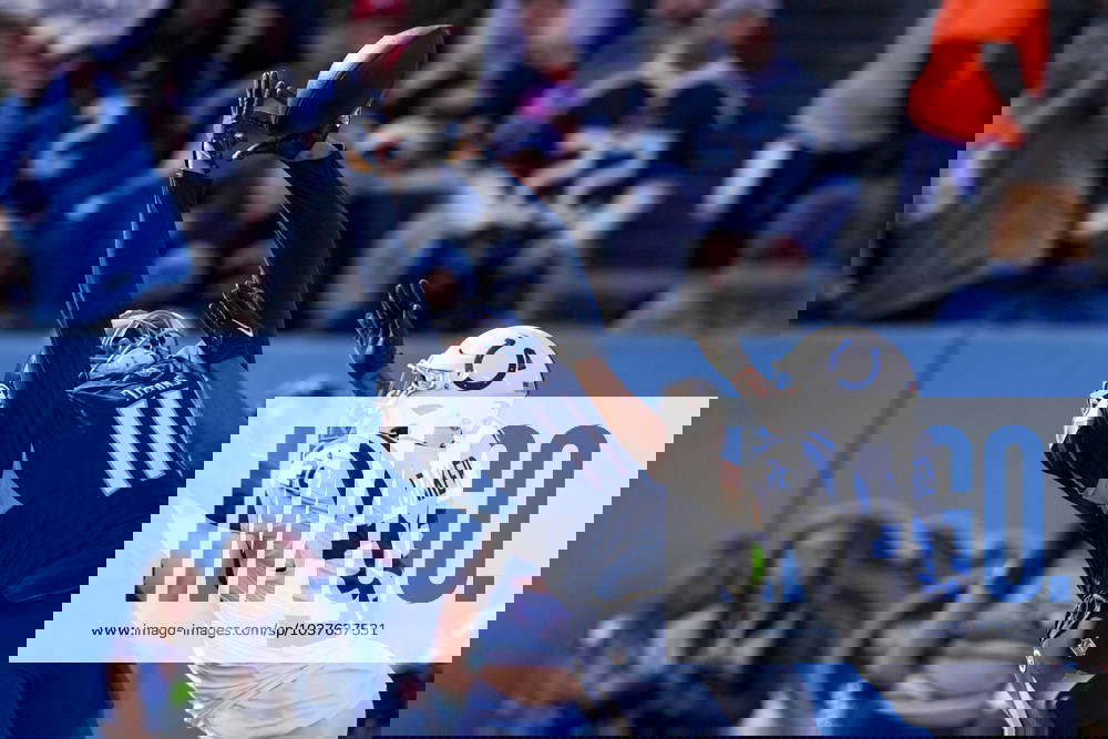 December 3, 2023: Tennessee Titans wide receiver Chris Moore (11) makes ...