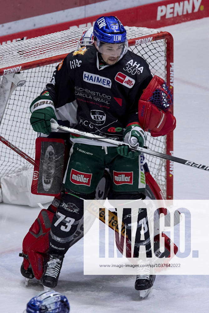 2023 12 03 JENIKE Andreas Iserlohn Roosters IEC92 G , PUEMPEL Matthew ...