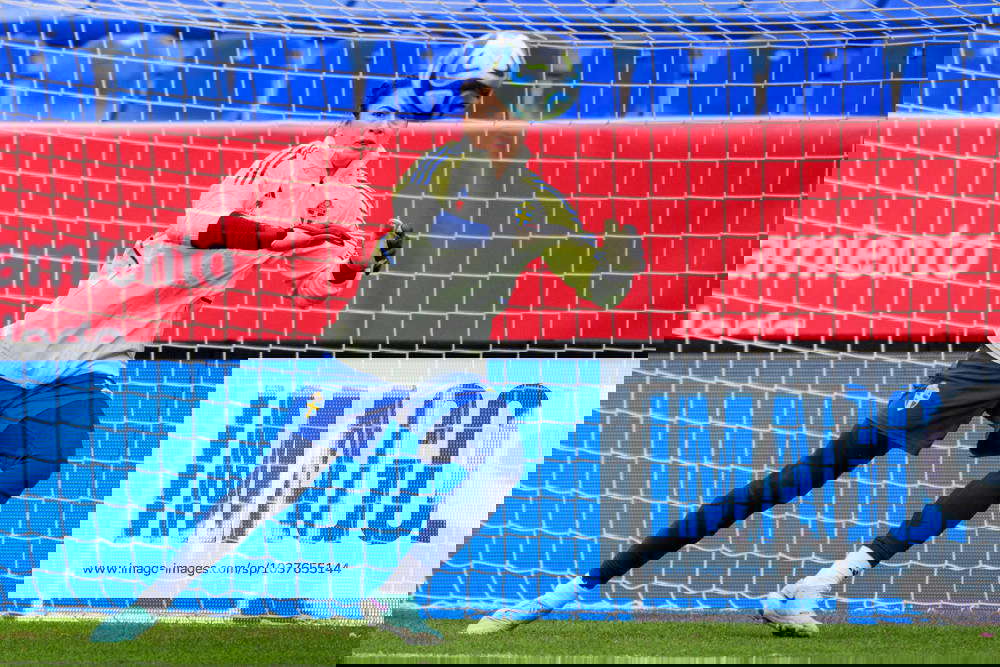 231204 Goalkeeper Zecira Musovic of Sweden of the women?s national ...