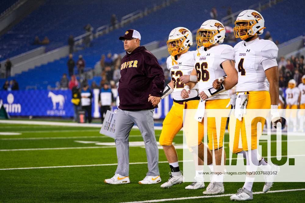 Syndication: The Enquirer From left: Cooper Jaguars head coach Randy ...
