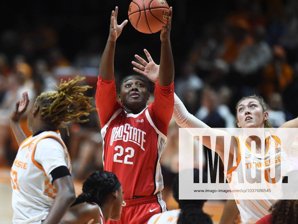 Syndication: The Columbus Dispatch Ohio State s Eboni Walker (22) gets ...