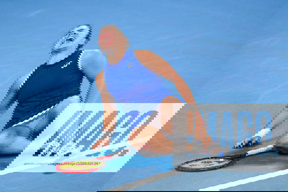 TENNIS UNITED CUP SYDNEY, Jasmine Paolini of Italy goes down with an ...