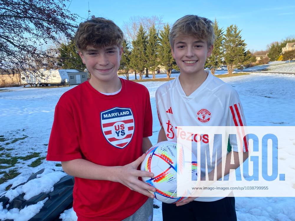 Syndication: Waynesboro Record Herald Jesse Fye, left, and Evan Shaull ...