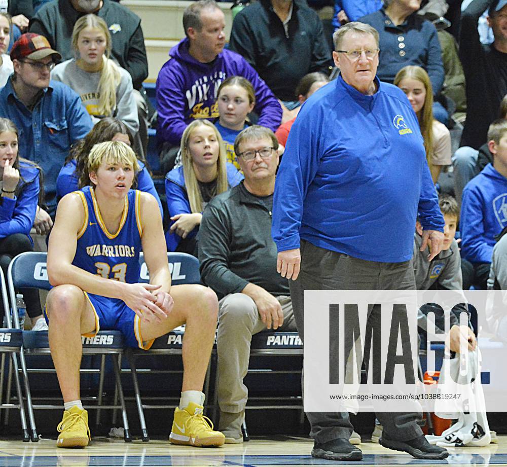 Syndication: Watertown Public Opinion Castlewood head boys basketball ...