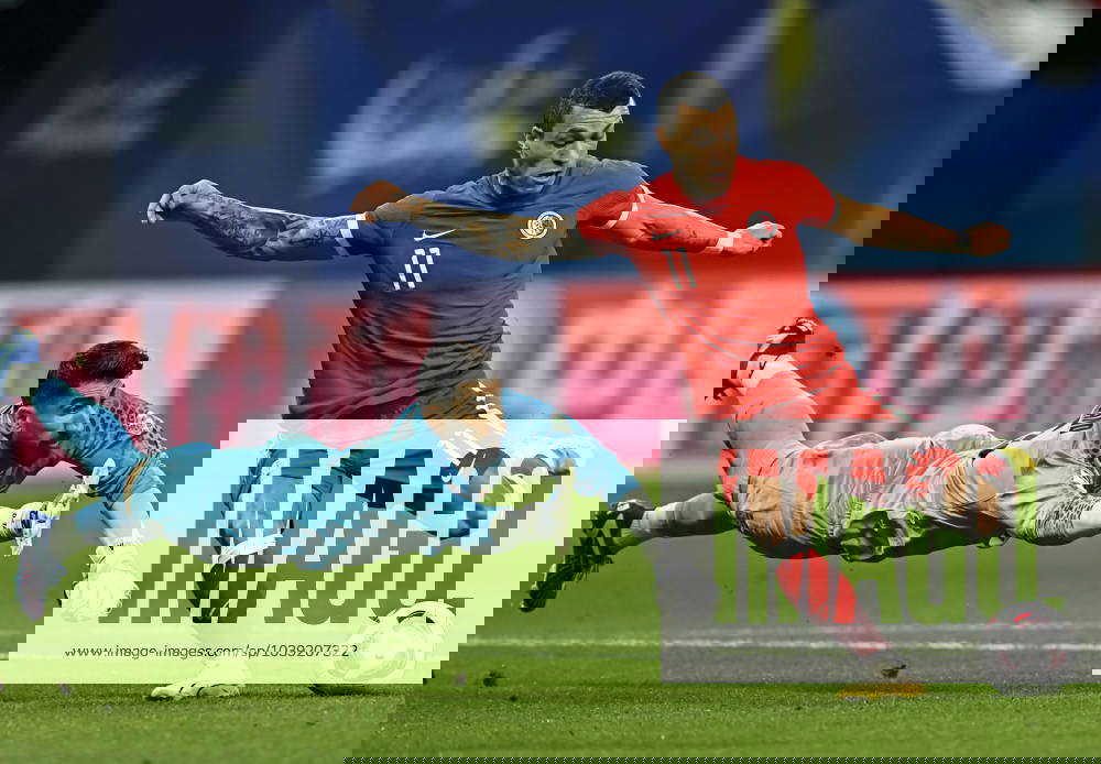 Hong Kong v Iran: Group C - AFC Asian Cup Everton Camargo (R) of Hong ...