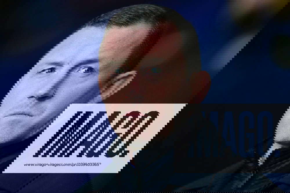 Oxford United v Barnsley EFL Sky Bet League 1 23 01 2024. Barnsley head ...