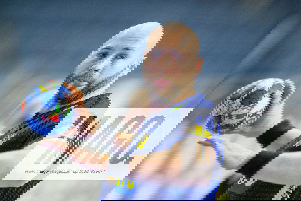 240125 At a training session during the EHF European Handball ...