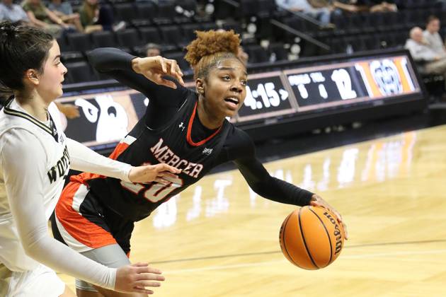 SPARTANBURG, SC - JANUARY 25: Mercer Bears forward Summah Evans takes a ...