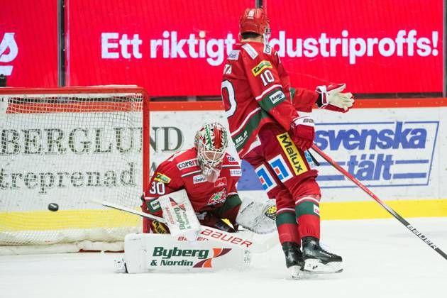 MoDos goalie Lassi Lehtinen and Sampo Ranta during the SHL ice hockey match between MoDo and Malmö