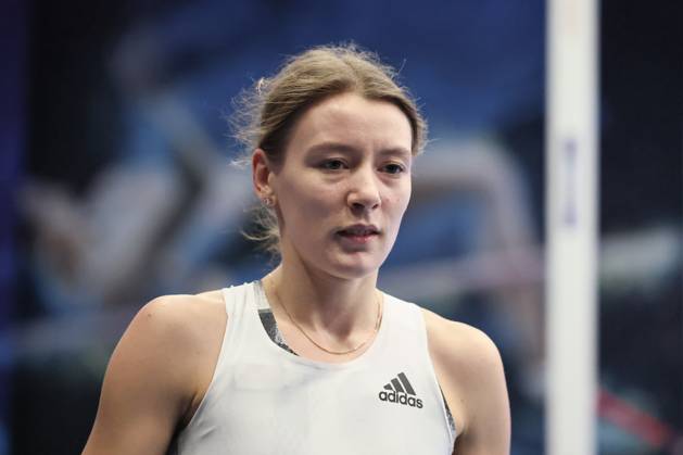 RUSSIA, MOSCOW - : Athlete Karina Demidik competes in the 2024 Battle ...