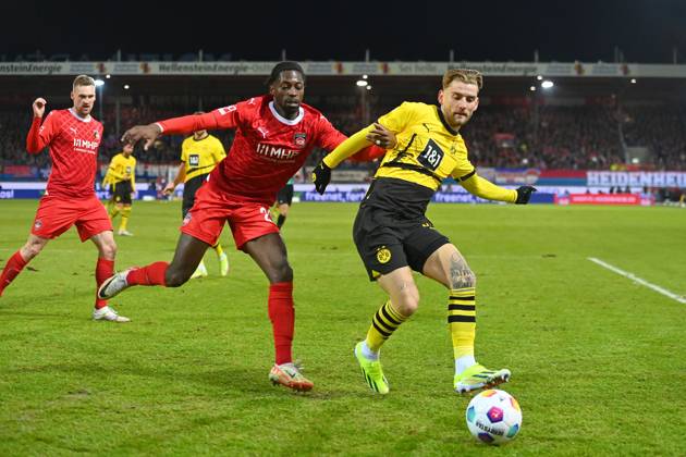 Ole POHLMANN Borussia Dortmund, action, duel against Omar Haktab TRAORE ...