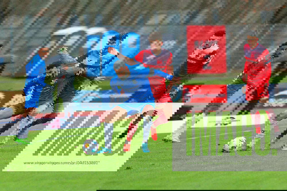 v li Shawn Ned Ali Kauter VSG Altglienicke vs Jorik Wulff Greifswalder ...