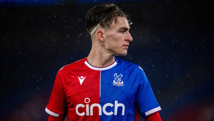 LONDON, ENGLAND - FEBRUARY 08: Jesse Derry of Crystal Palace during the ...