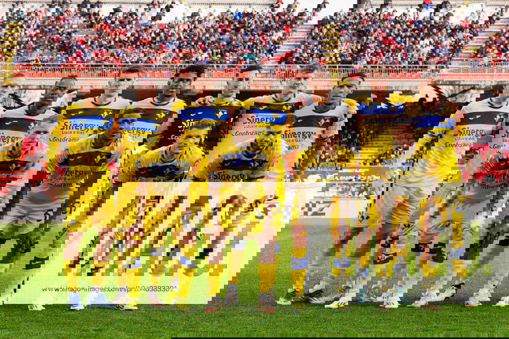 AC Monza v Hellas Verona FC - Serie A TIM The Hellas Verona FC team is ...