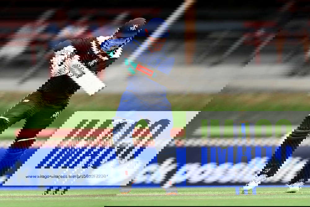 CRICKET MARSH CUP NSW VIC, Tom Rogers of Victoria plays a shot during ...