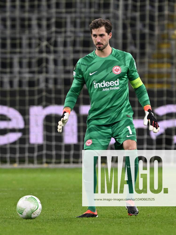 BRUSSELS - Eintracht Frankfurt goalkeeper Kevin Trapp during the UEFA ...