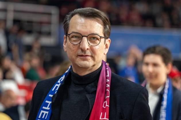 Dr. Milan Nedeljkovic, Member of the Board of Management, Production ...