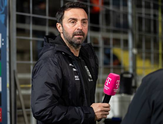 Head coach Sreto Ristic Hallescher FC during the TV interview with ...