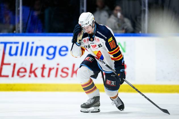 240131 Djurgardens Jakob Ragnarsson during the ice hockey match in ...