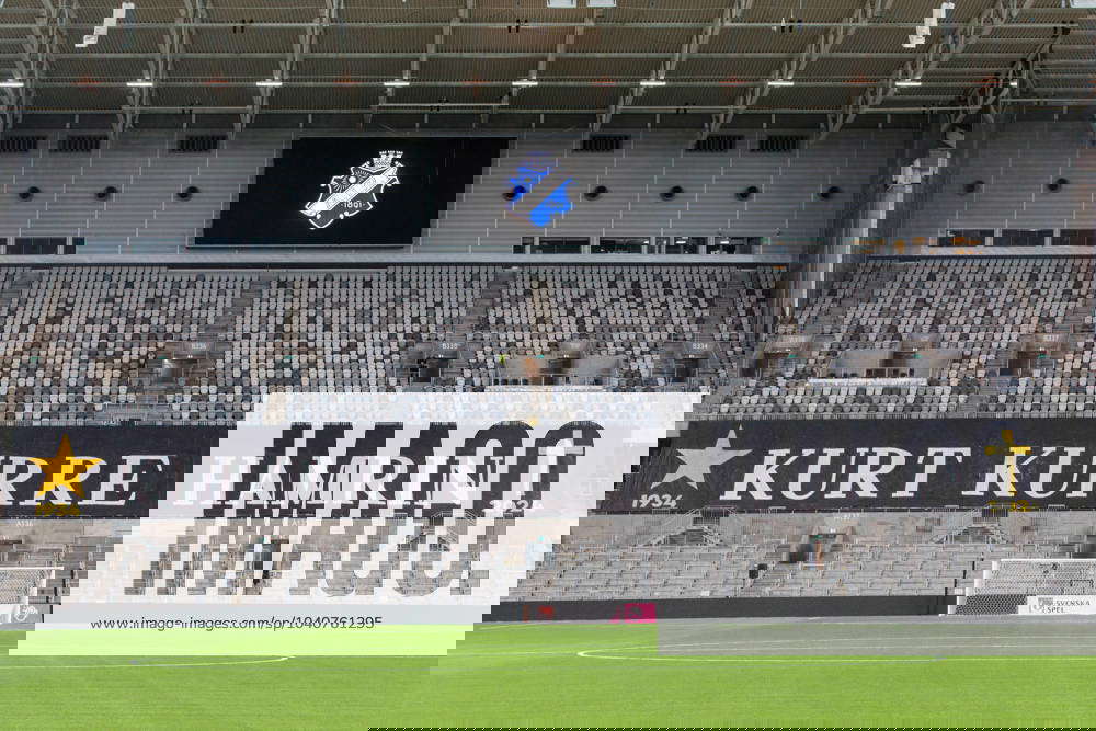 Banner to honor Kurt Kurre Hamrin before the football match in the ...