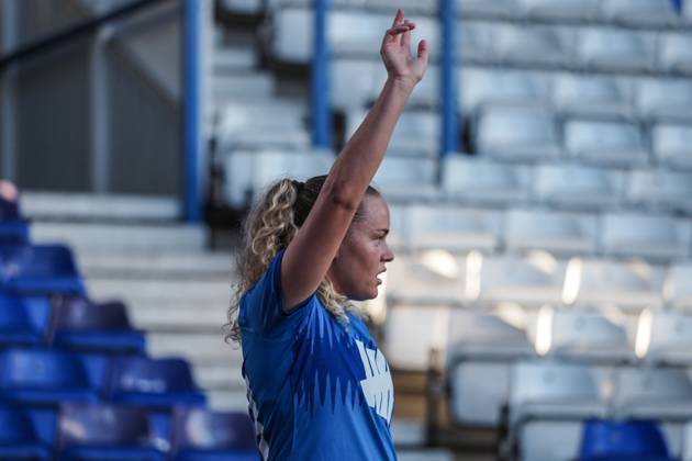 Birmingham, England, February 18th 2024: Charlie Devlin (23 Birmingham ...