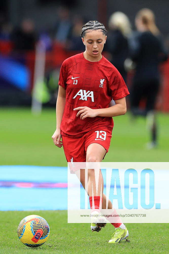 Mia Enderby of Liverpool Women warming up prior to kick off during the ...